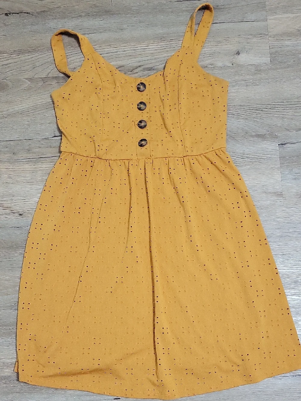 Reitmans | Dresses | Reitmans Mustard Eyelet Dress With Front Buttons ...